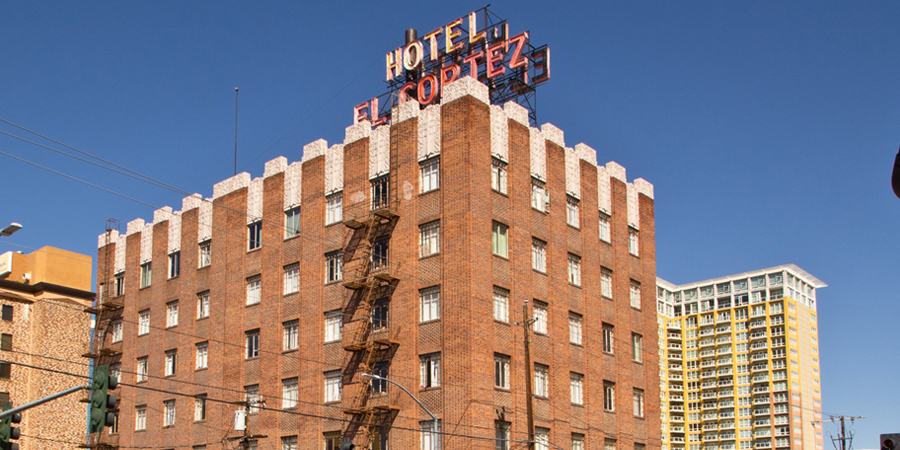 Siegel Suites El Cortez Apartments - No Lease Required - Call Now!